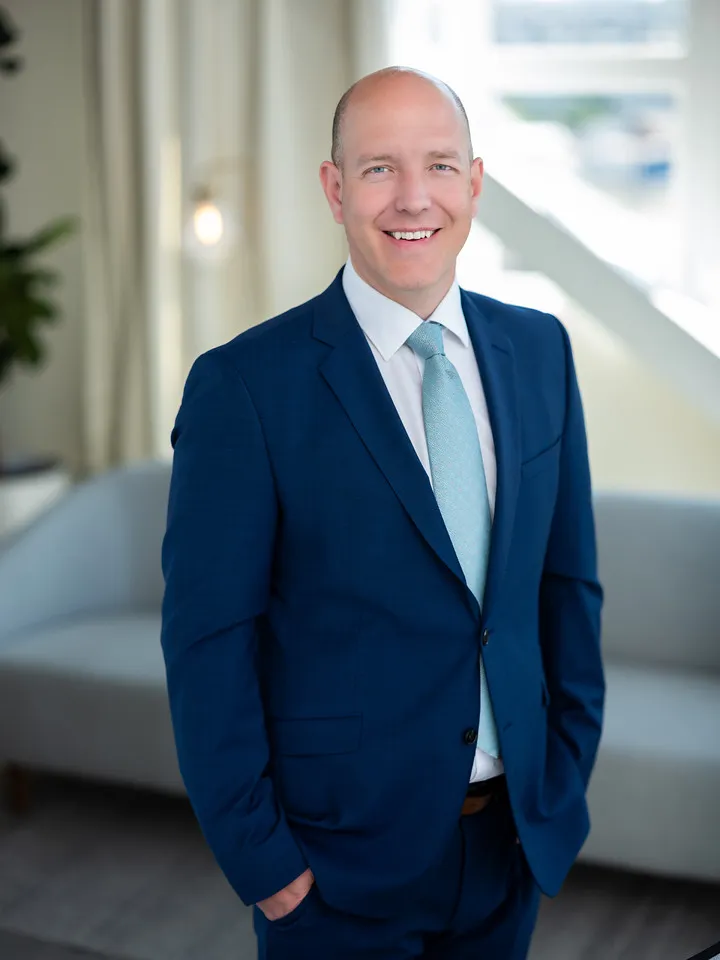 Dr. Philipp Kupfer | Skyline Oral Facial and Dental Implant Surgery